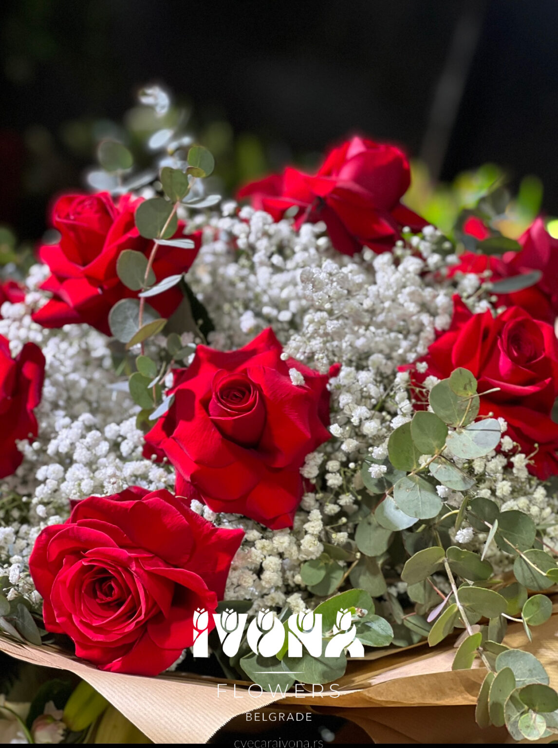 Buket gipsofila i ruze - Cvećara Ivona